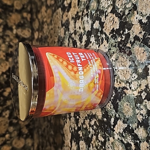 Bath & Body Works | Accents | Bbw Iced Dragonfruit Tea Scented Single ...